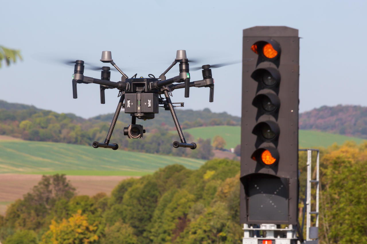 AŽD Praha s.r.o. | News | The Plum Line tests maintenance-free ...